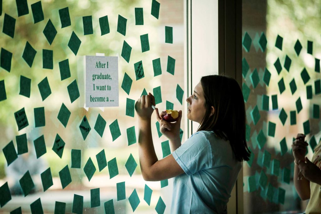 GENERATION WOW – Generation W