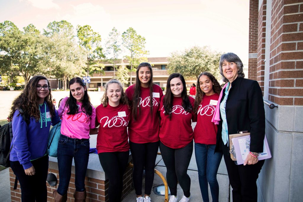 GENERATION WOW – Generation W